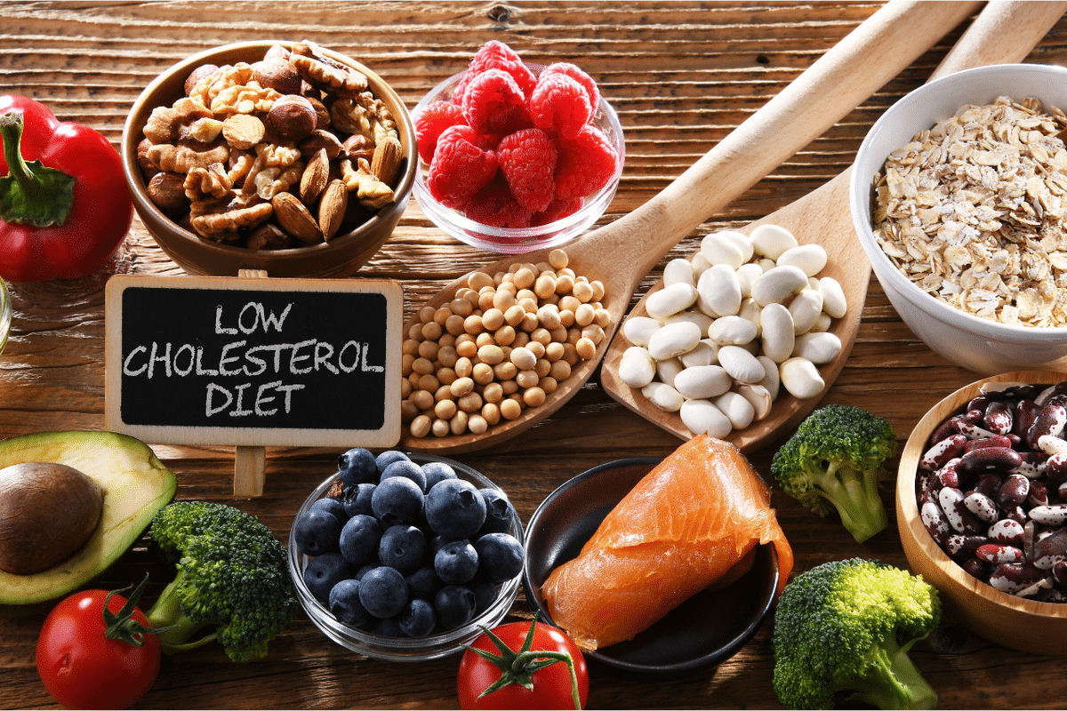 Define: Does Garlic Reduce Cholesterol? - Liv Hospital