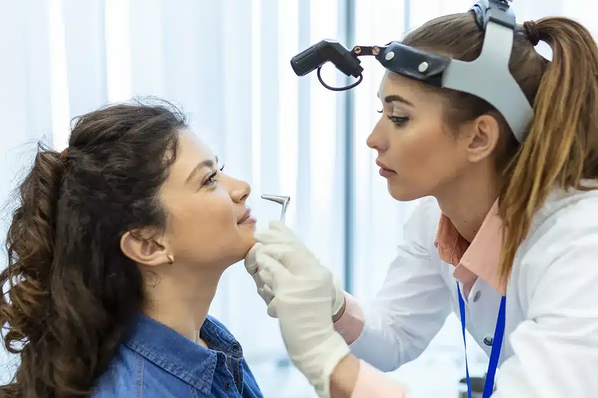 Can A Sinus Infection Make You Dizzy? Polyps? - Liv Hospital